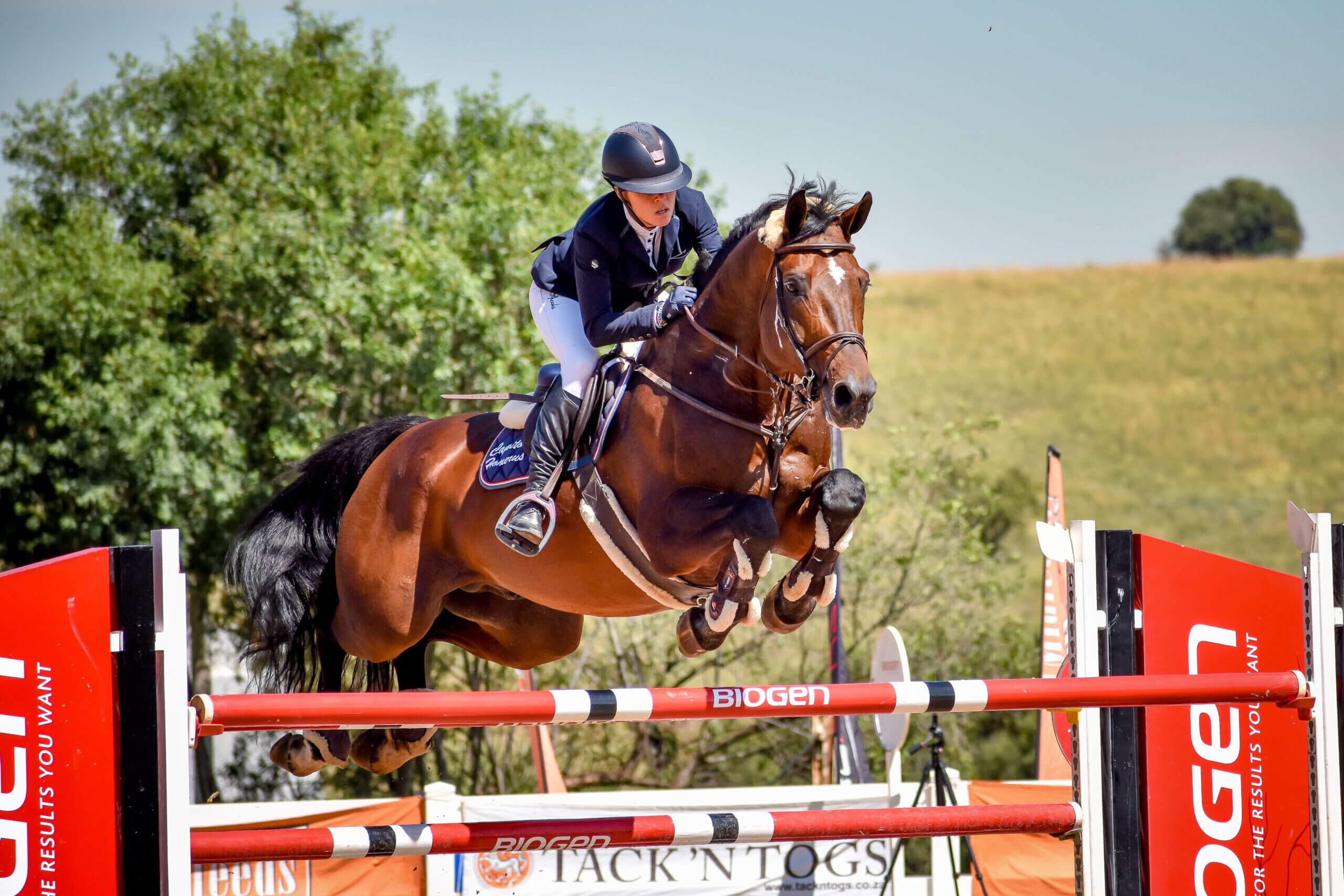 Free-jumping and loose-movement – HQ Magazine